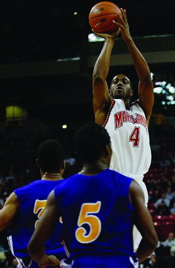 Garrison lights up Catamounts - The Diamondback