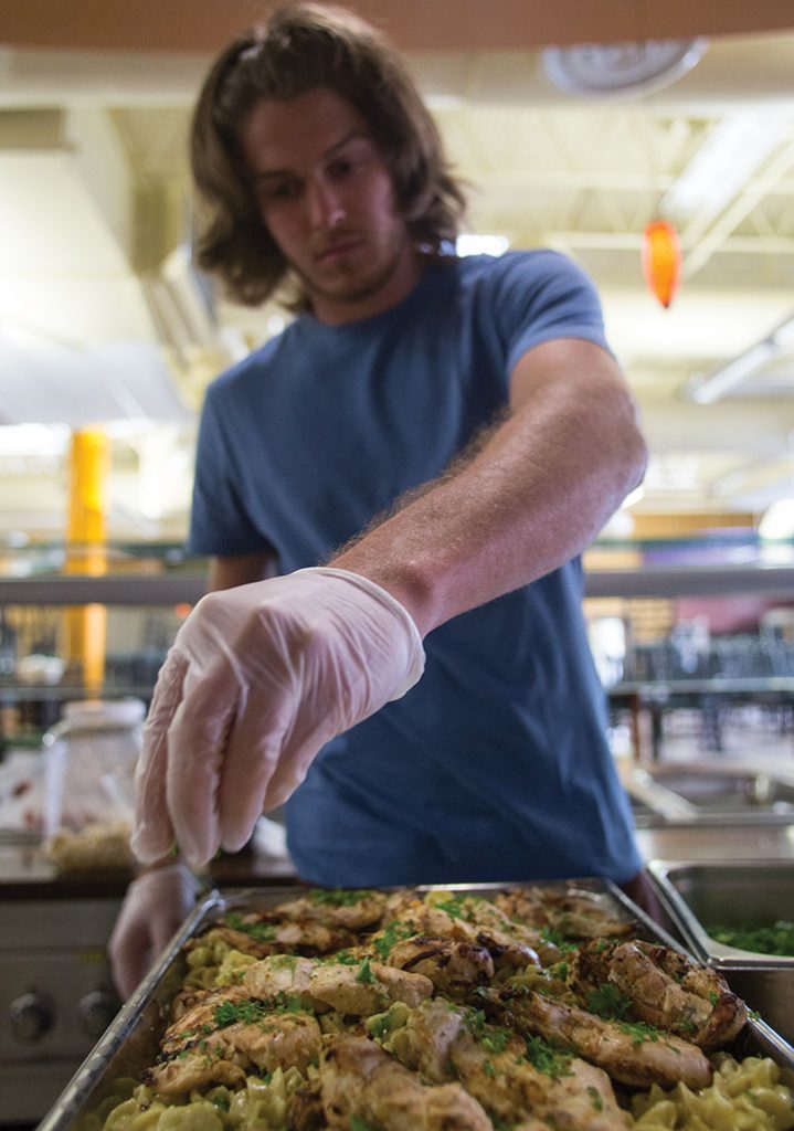 Chefs teach student-athletes how to cook healthy meals in 251 North ...