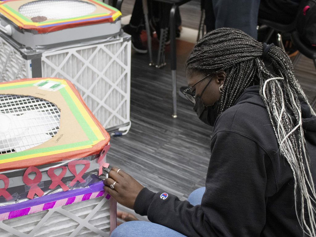 UMD students, faculty build low-cost air filtration devices