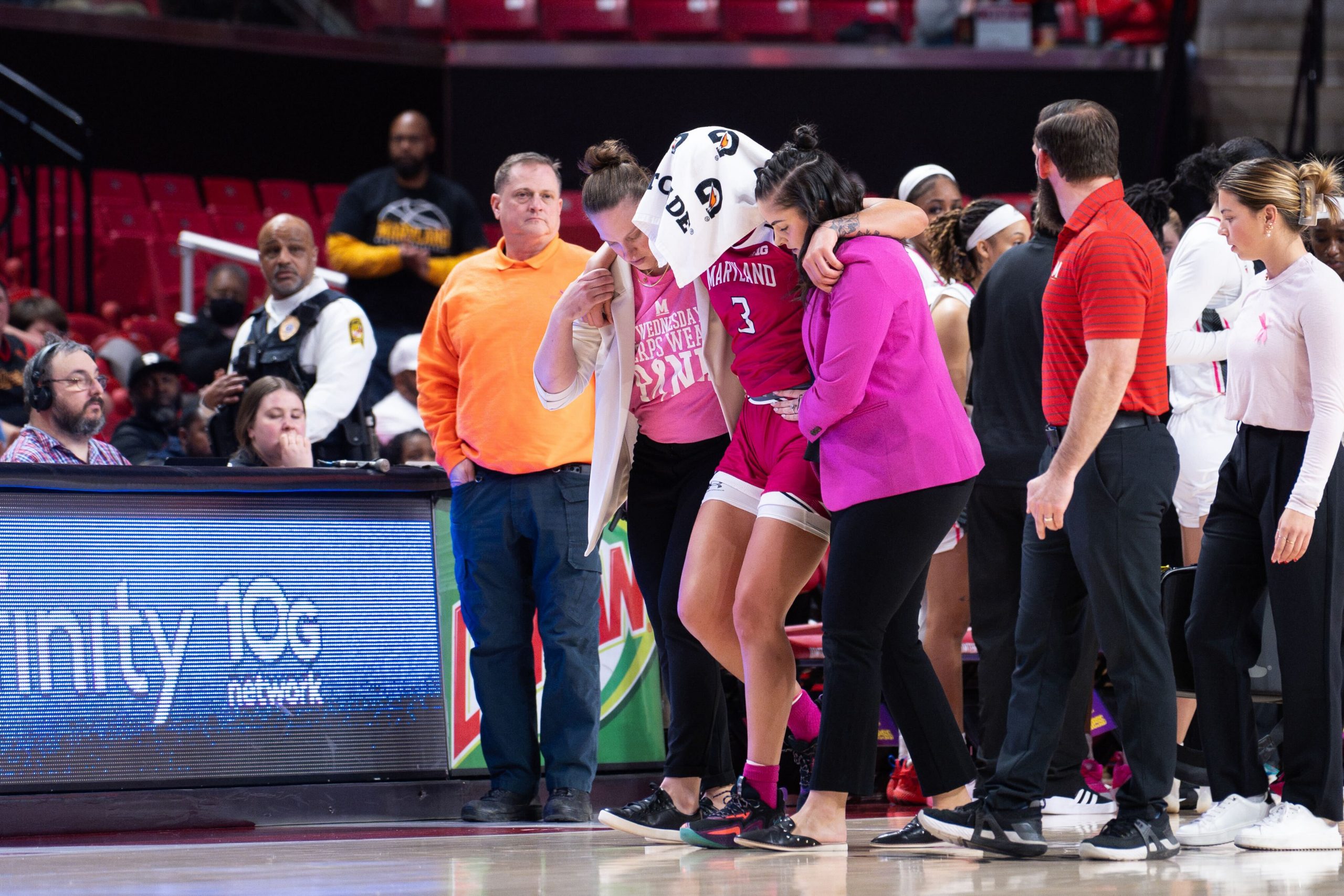 Maryland women’s basketball’s Lavender Briggs out for season with knee ...